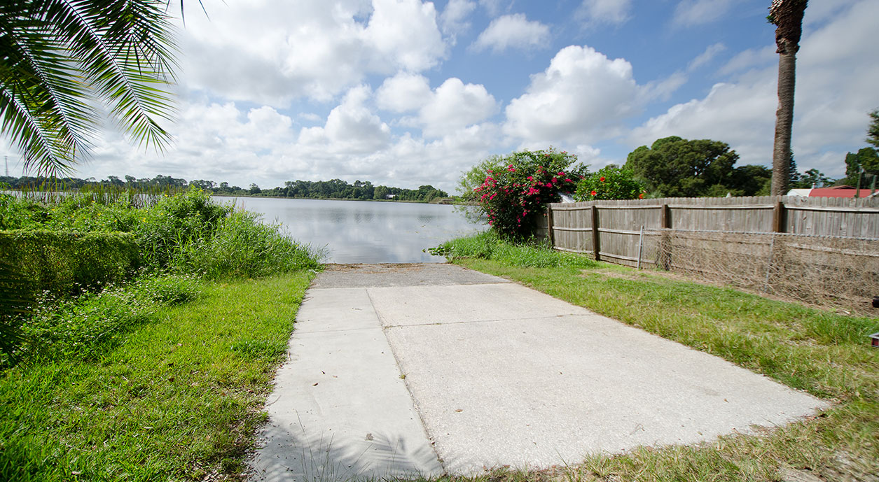 Lake Deer Boat Ramp - Polk County Government